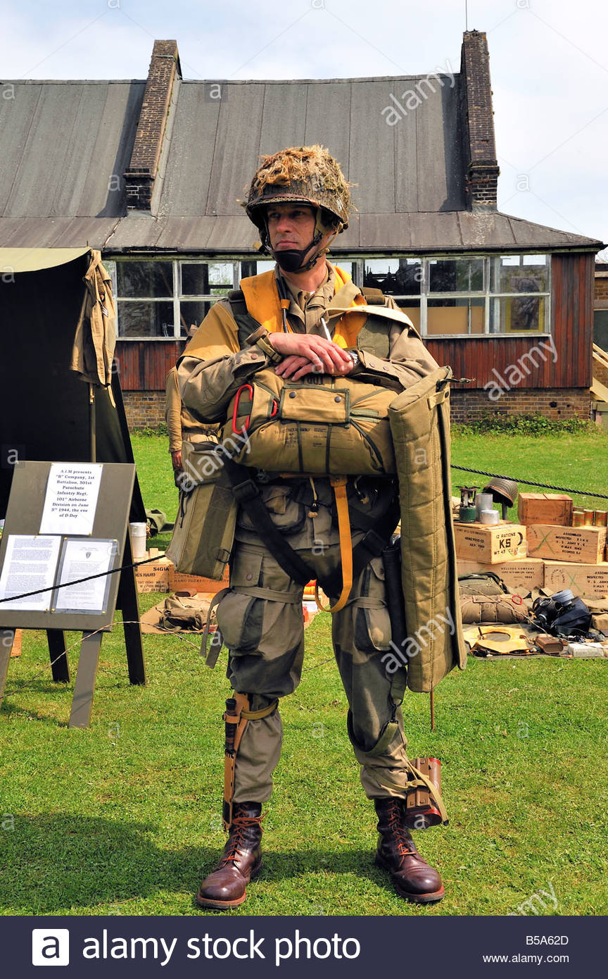 American Paratrooper High Resolution Stock Photography and Images - Alamy