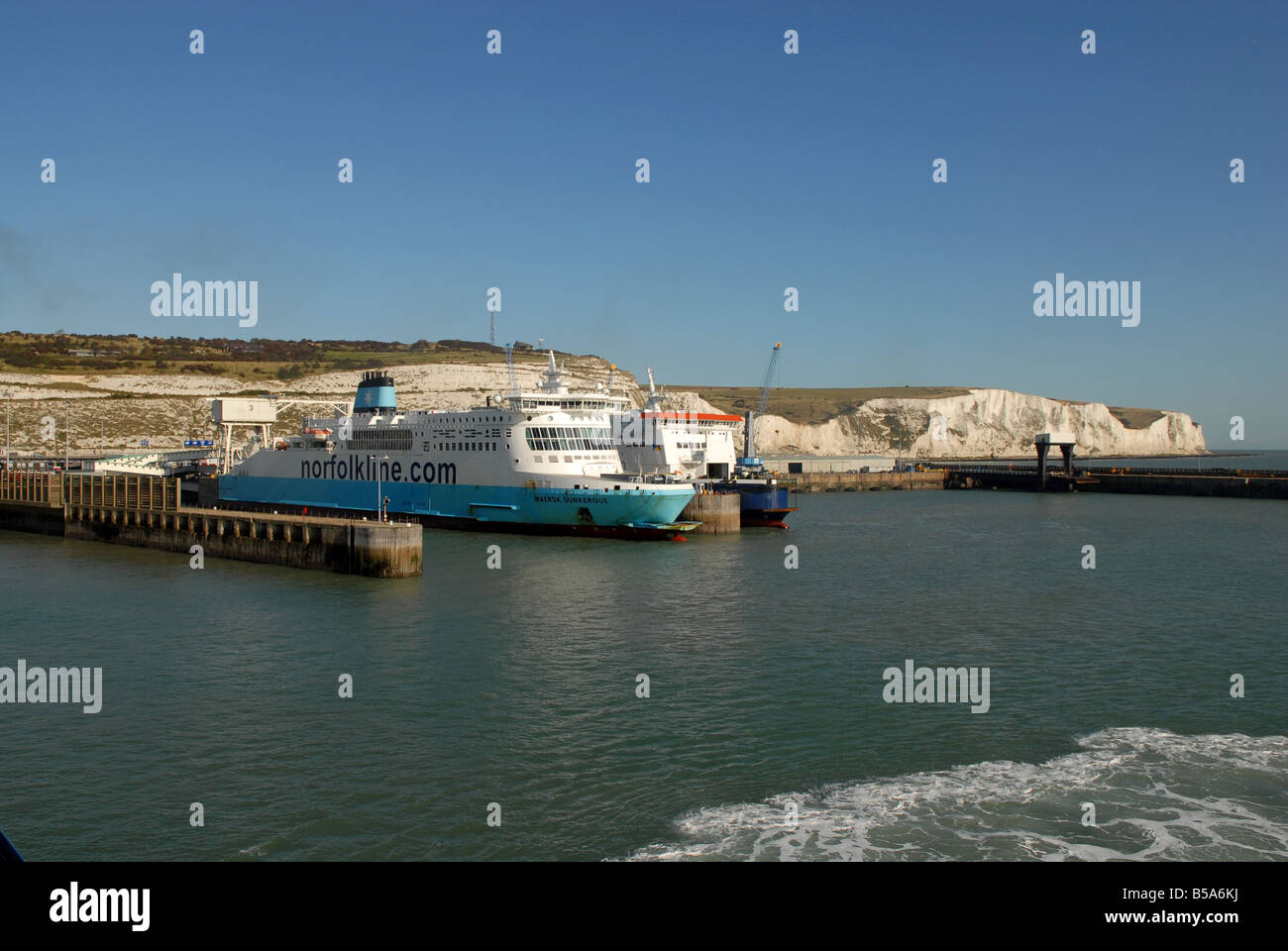 Port of dover hi-res stock photography and images - Alamy