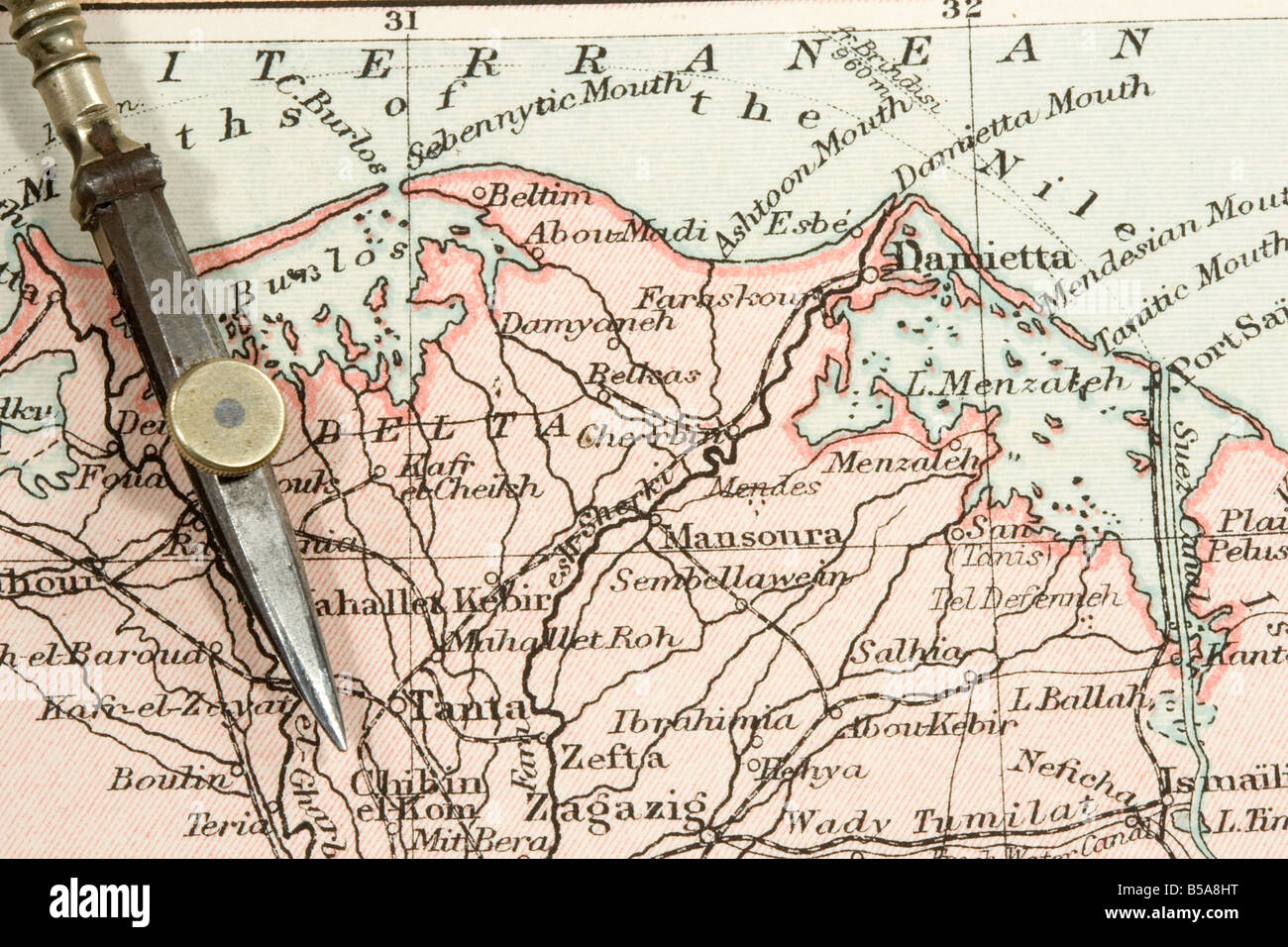 Vintage 1907 copyright expired map showing countries and trade routes ...