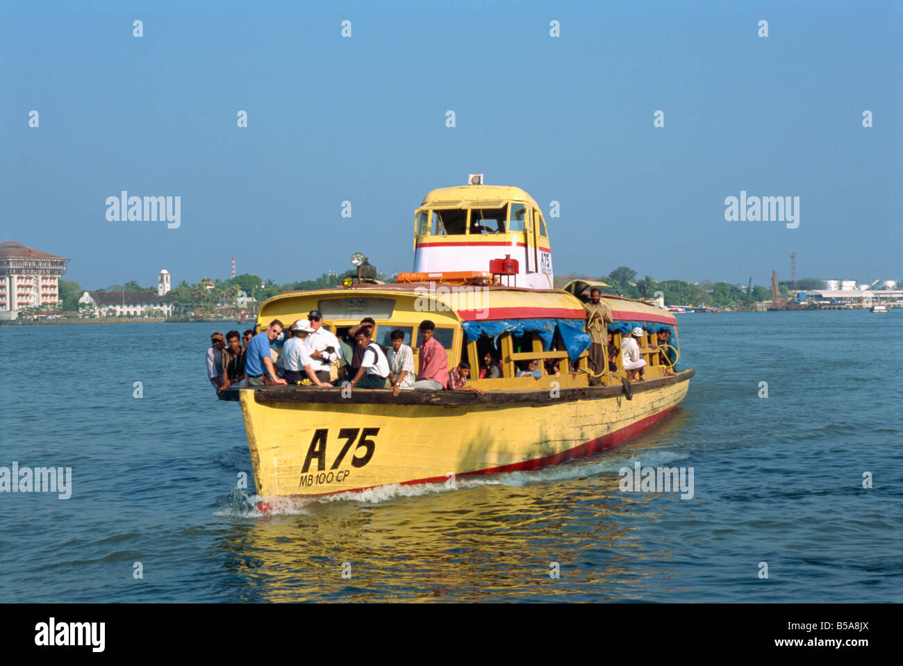 Ferry boats, Cochin harbour, Kerala state, India Stock Photo - Alamy