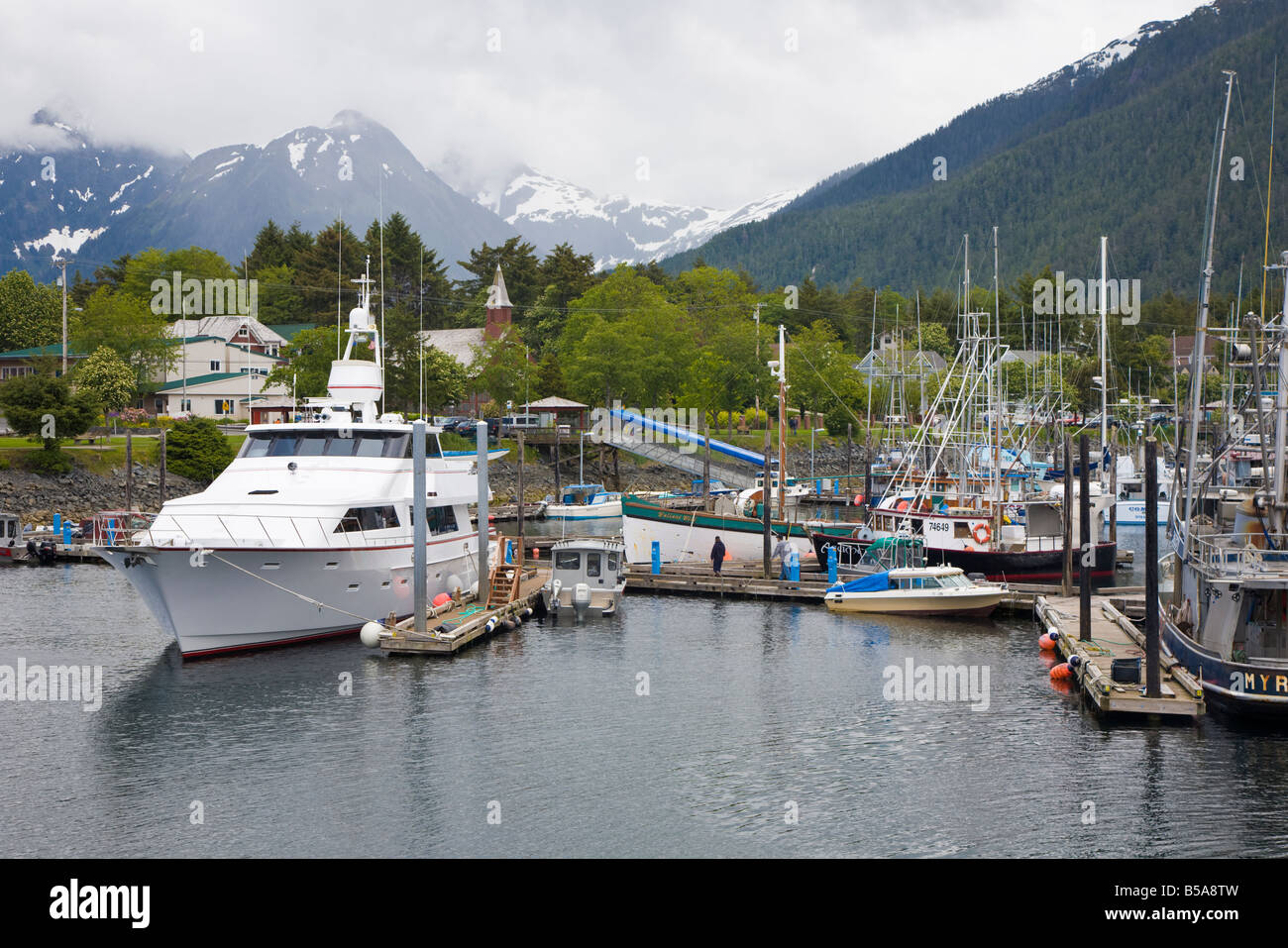 Alaska sitka boats harbor hi-res stock photography and images - Alamy