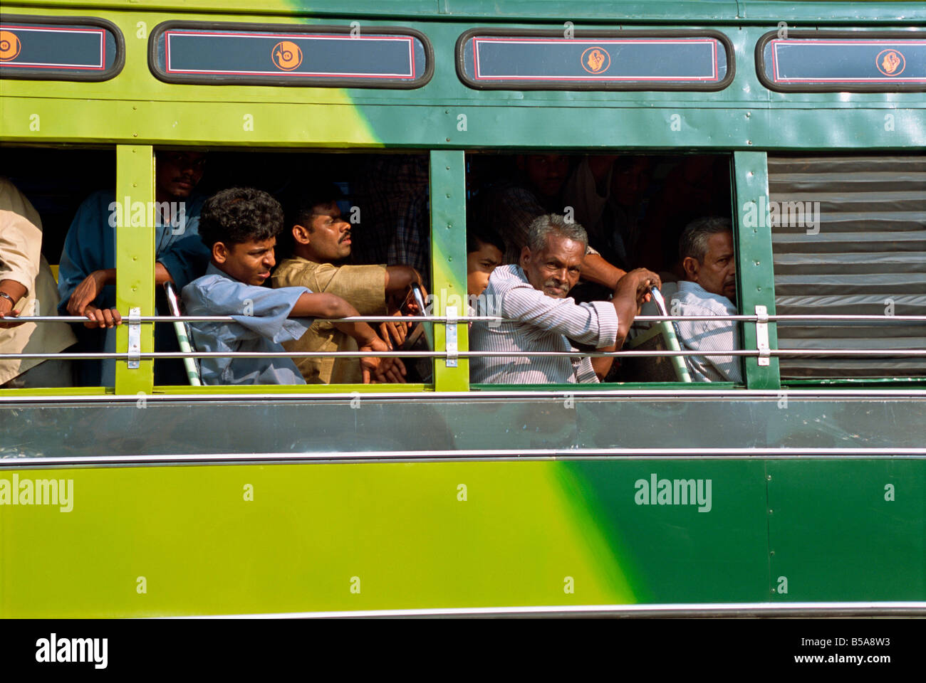 Passengers on buses hi-res stock photography and images - Alamy