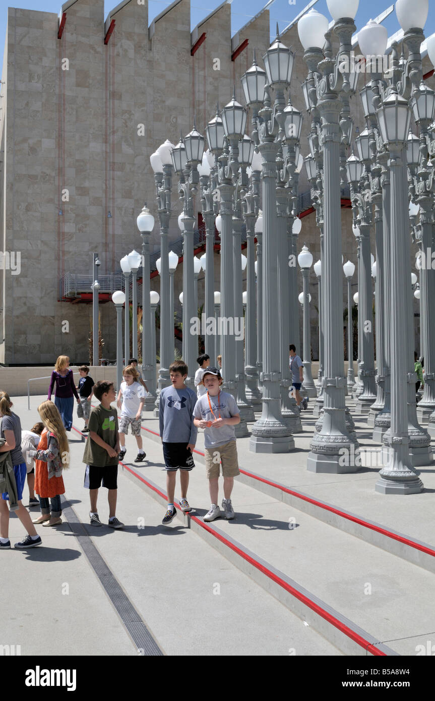 Lamppost children hi-res stock photography and images - Alamy