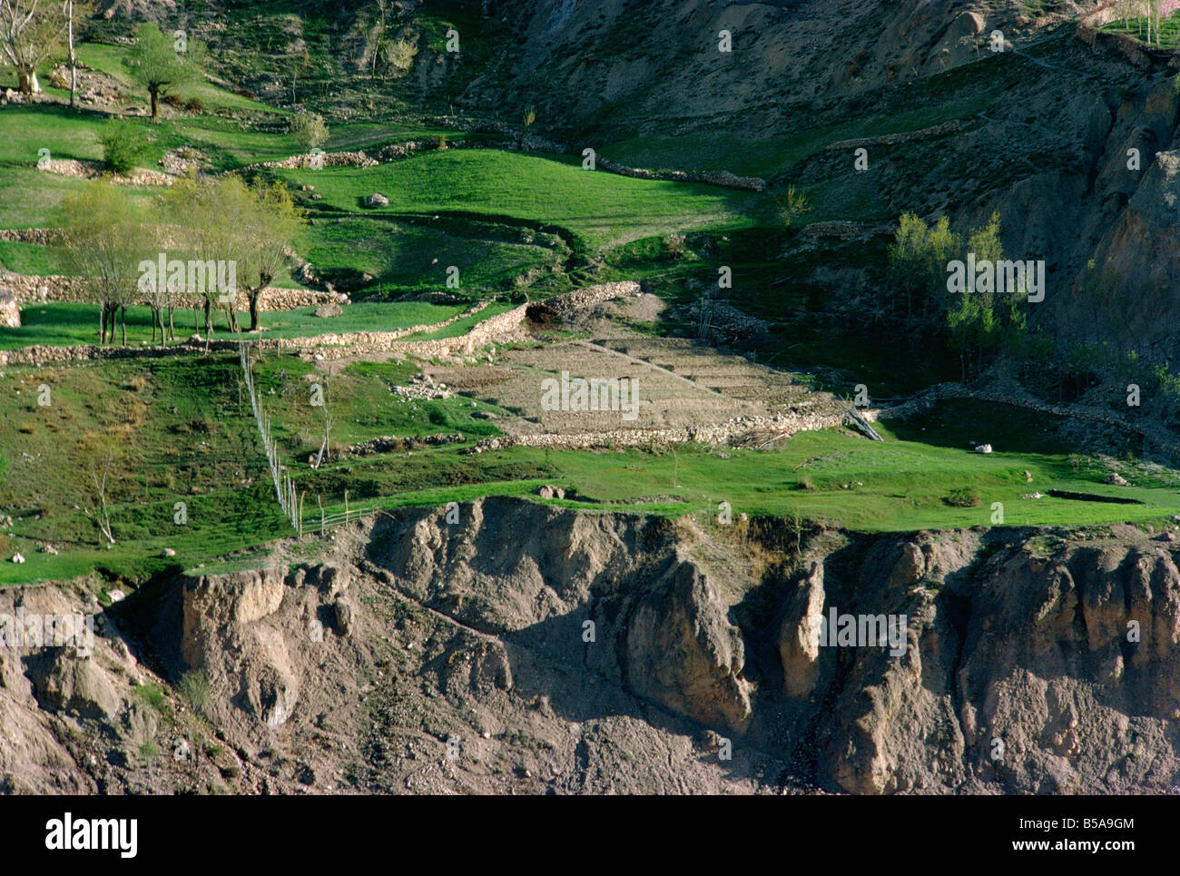 Iran elburz mountains hi-res stock photography and images - Alamy