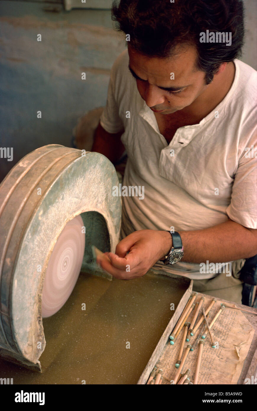 Polishing gemstones hi-res stock photography and images - Alamy