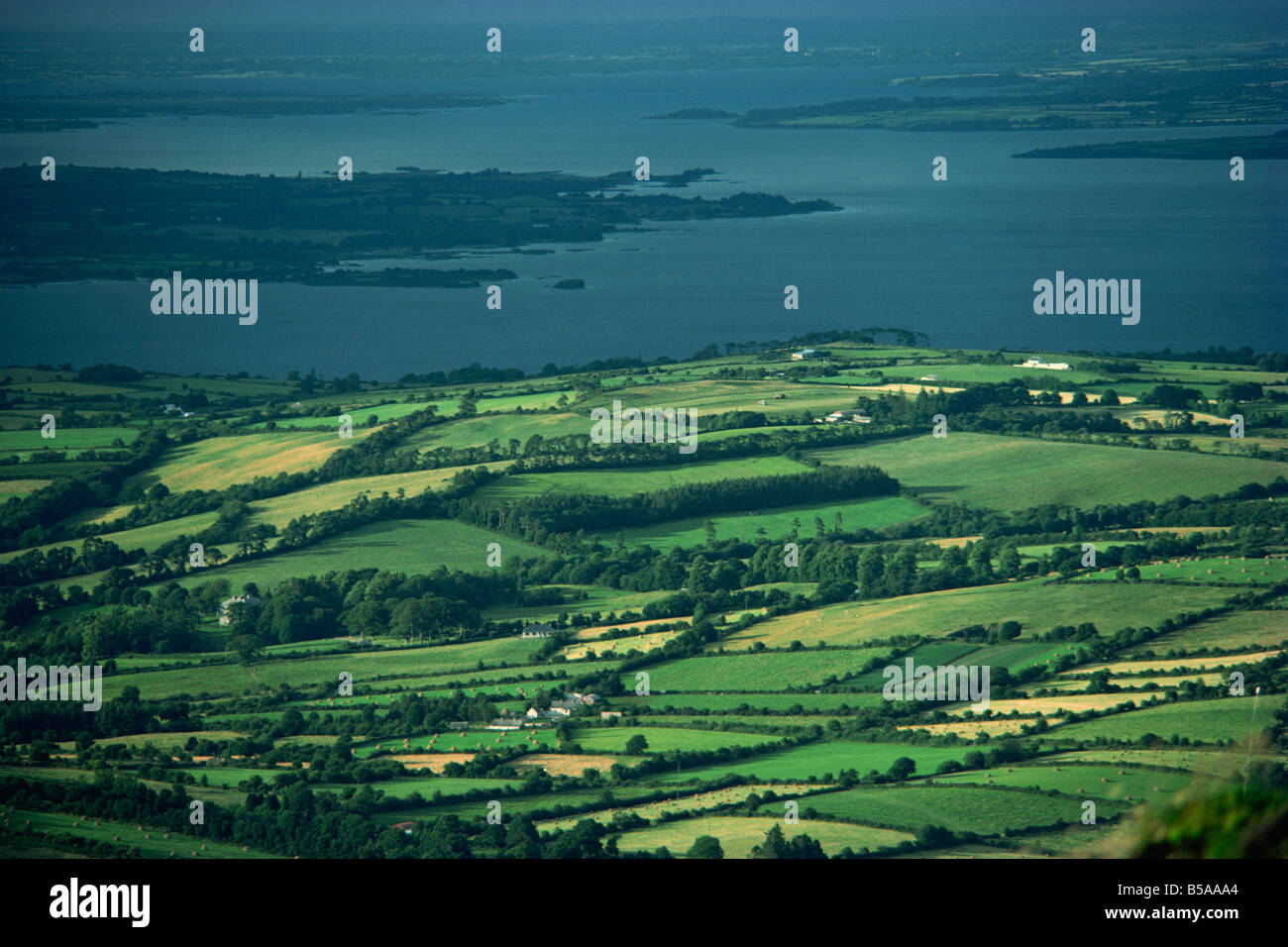 Leitrim village hi-res stock photography and images - Alamy