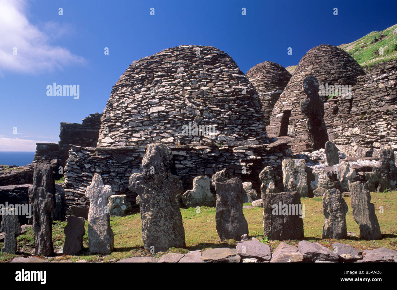 Graveyard and stone huts, Skellig Michael, Great Skellig Island, County ...