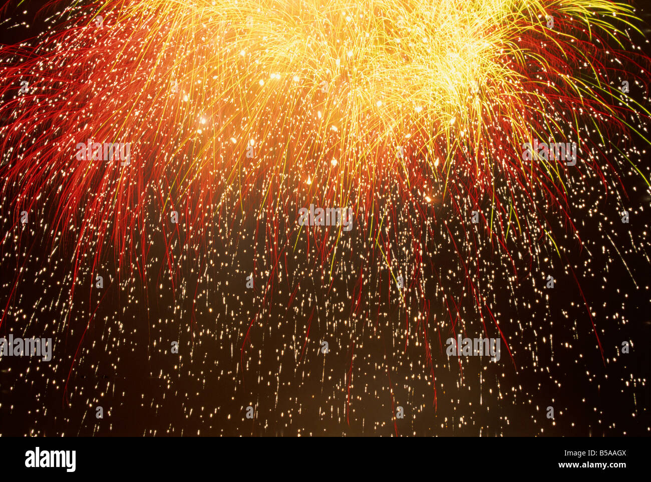 Generic fireworks hi-res stock photography and images - Alamy