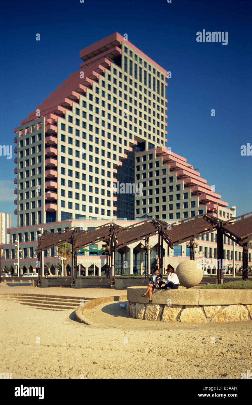 Opertower hi-res stock photography and images - Alamy