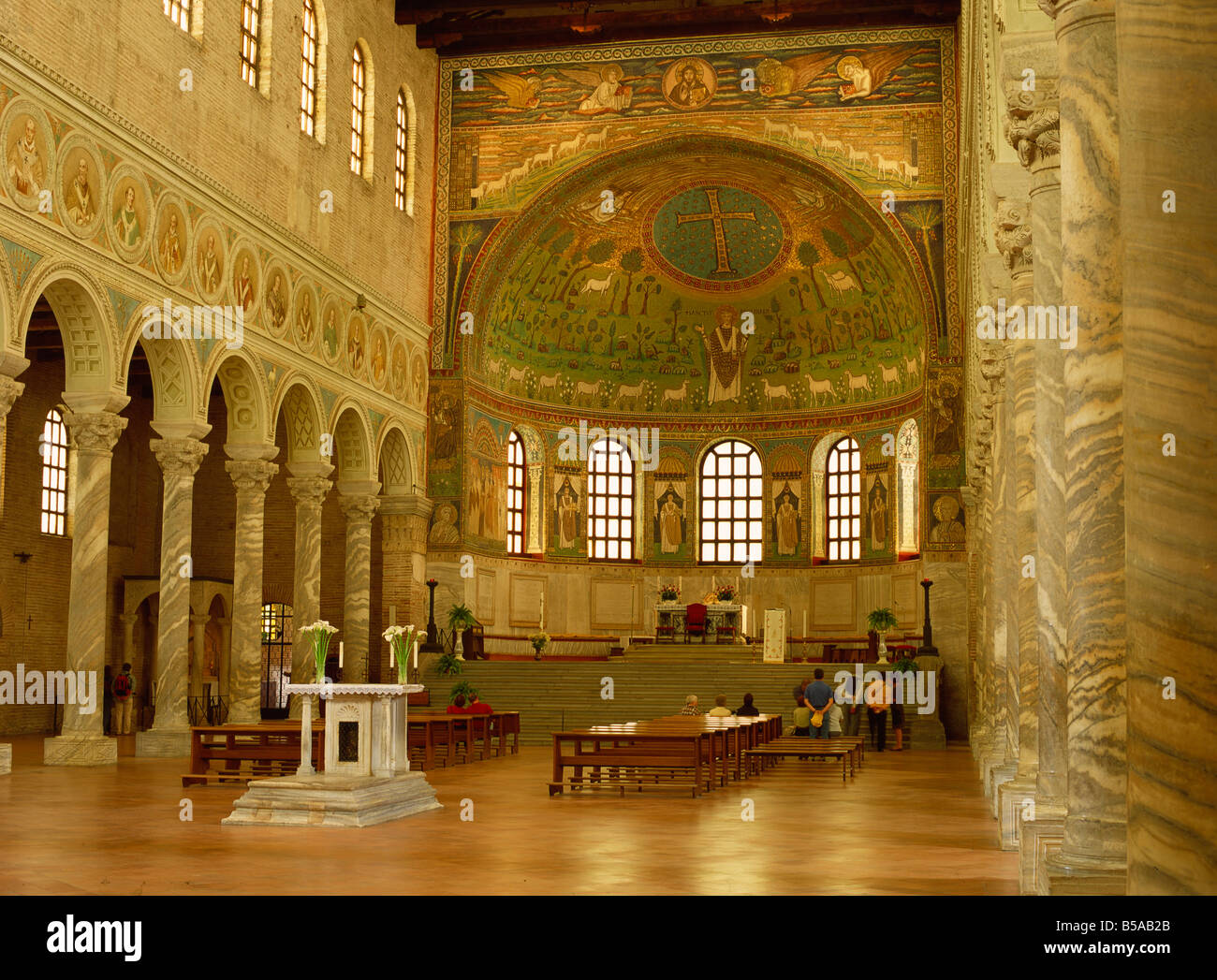 The apse of Sant'Apollinare in Classe, mosaics showing Christ and ...