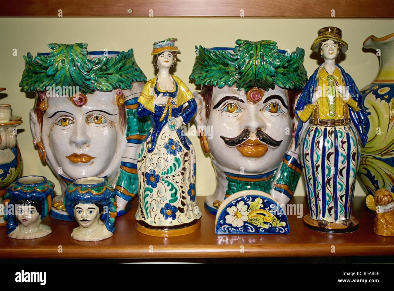 Ceramic Ware Stock Photos & Ceramic Ware Stock Images - Alamy