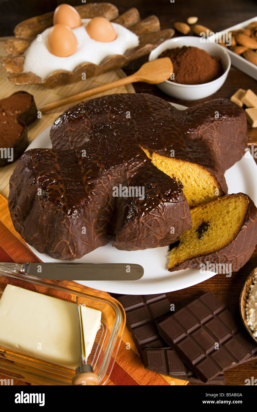 Italian easter colomba cake hi-res stock photography and images - Alamy