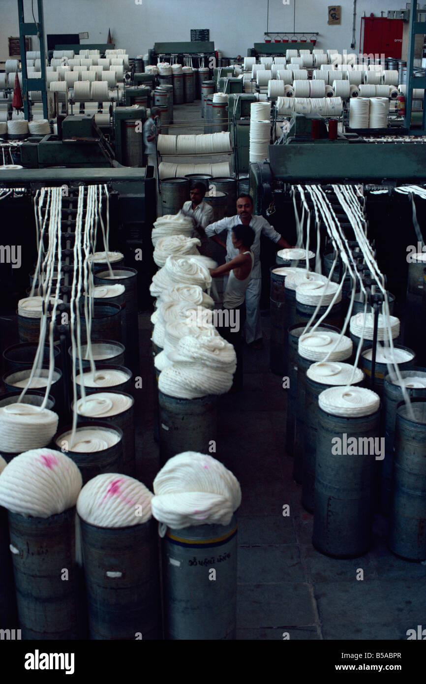 100 cotton hi-res stock photography and images - Alamy