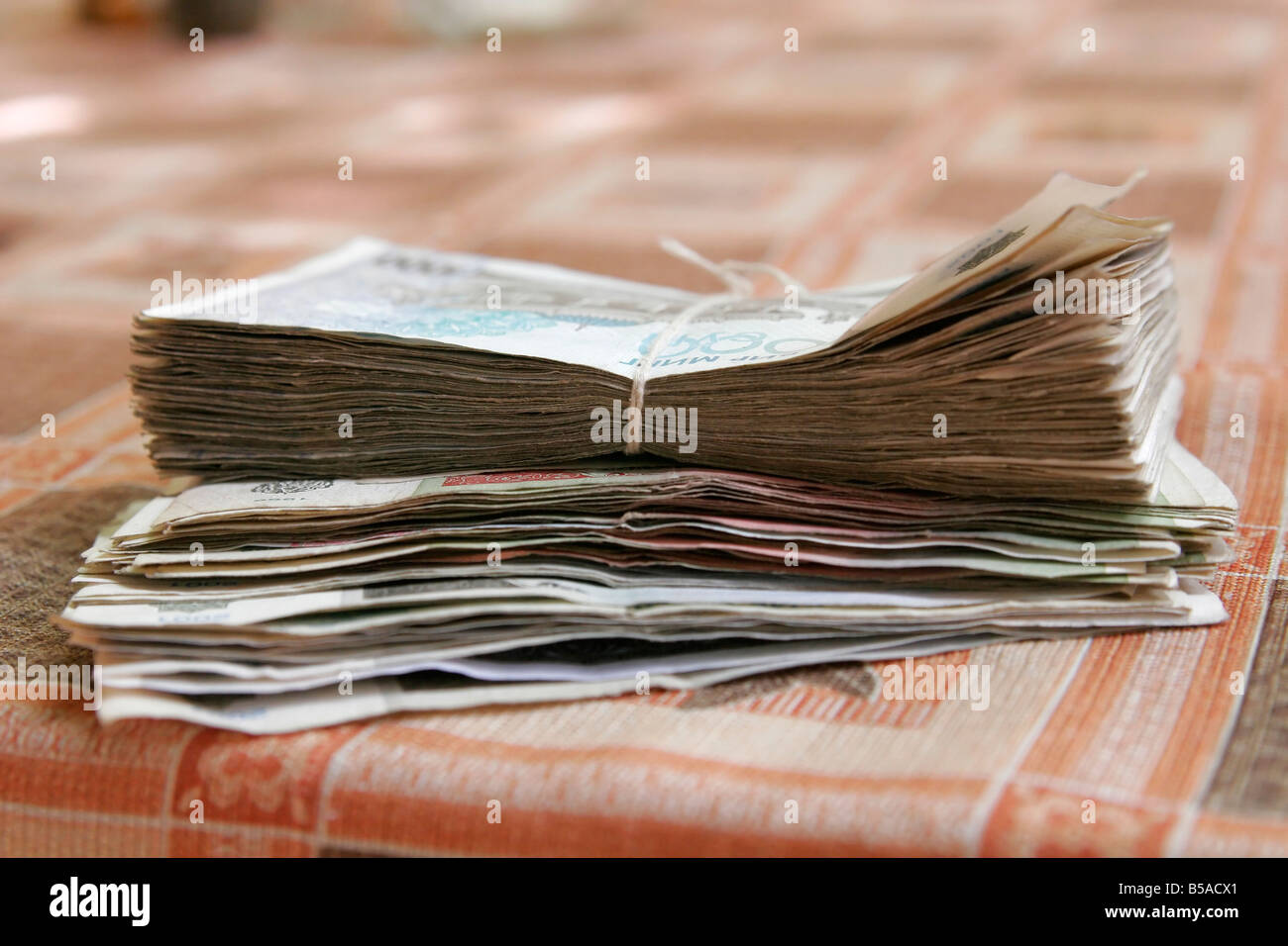 Uzbek som hi-res stock photography and images - Alamy