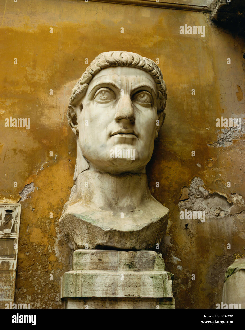 Statue of colossus hi-res stock photography and images - Alamy