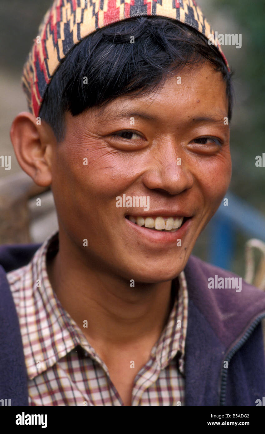 sherpa phakding nepal Stock Photo - Alamy