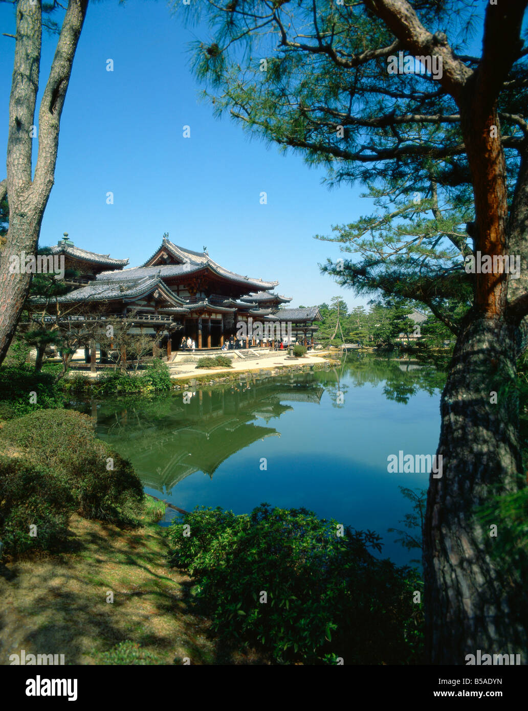 Byodin temple near kyoto japan hi-res stock photography and images - Alamy
