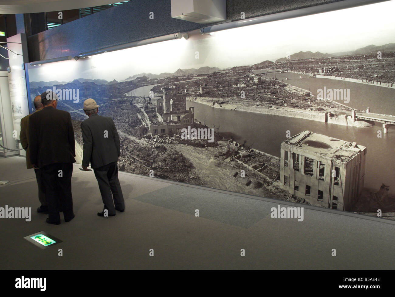 Atomic bomb museum interior hi-res stock photography and images - Alamy