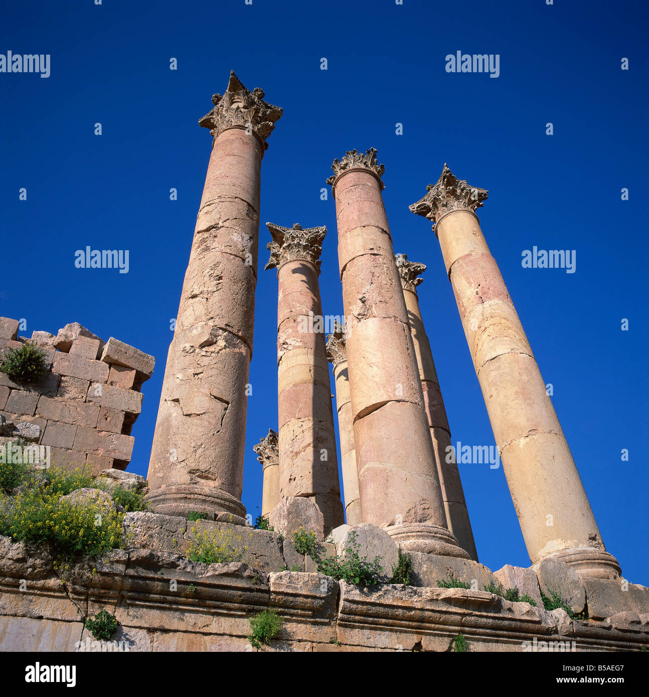 Peristyle Columns High Resolution Stock Photography and Images - Alamy