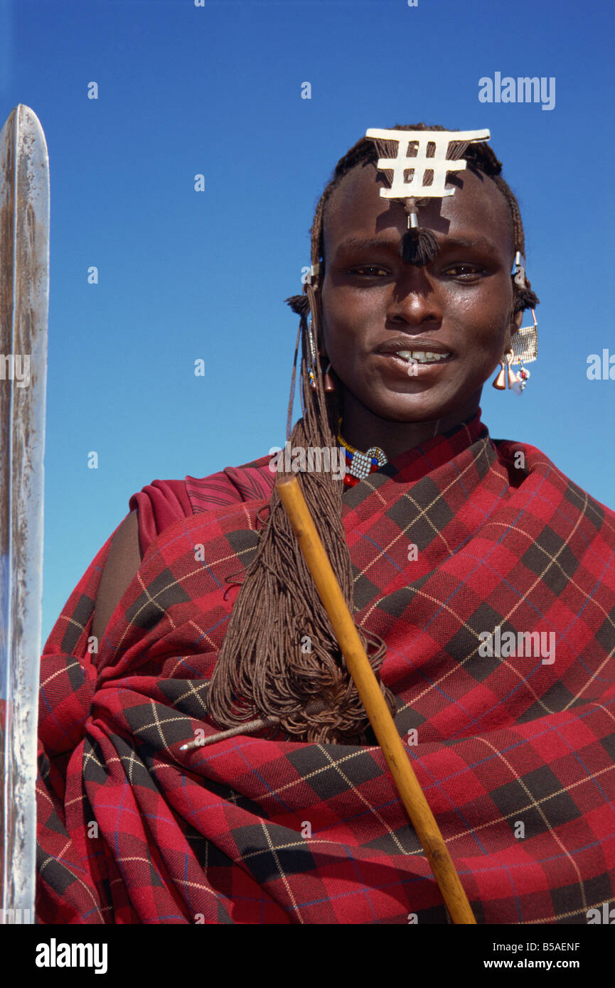 Masai warrior in tribal dress hi-res stock photography and images - Alamy