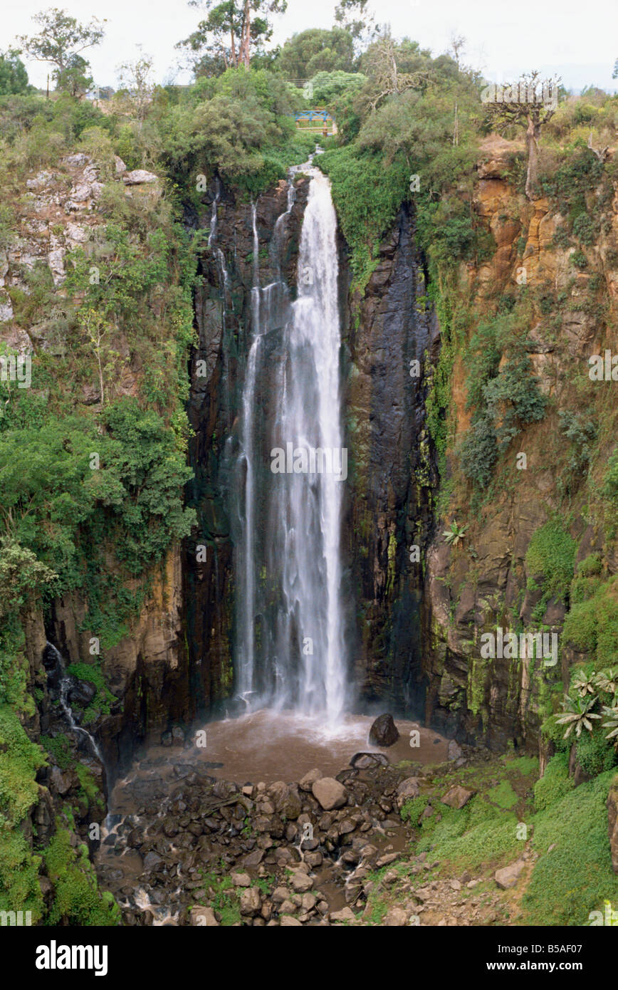 Kenya waterfalls hi-res stock photography and images - Alamy