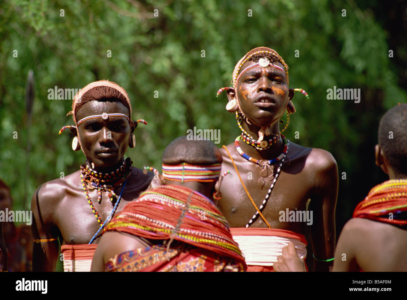Kenya traditional dances hi-res stock photography and images - Alamy