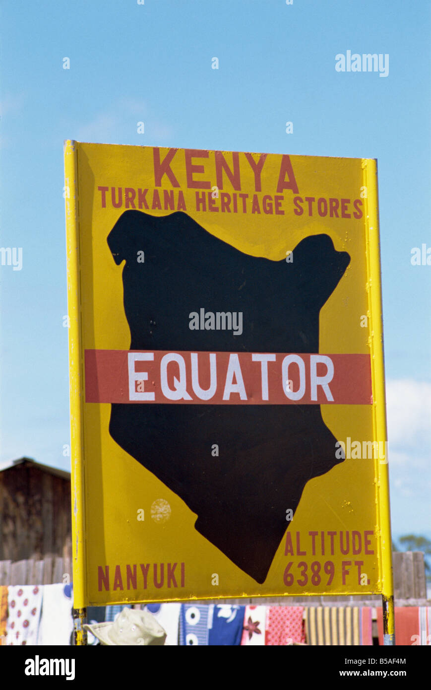 Kenya equator sign hi-res stock photography and images - Alamy