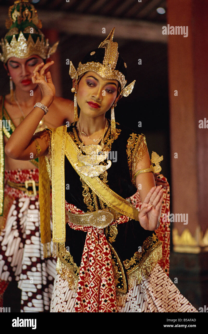 Dancers Yogyakarta Java Indonesia Southeast Asia Asia Stock Photo - Alamy
