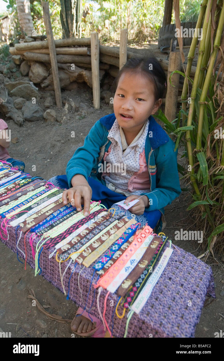 Tribal girls hi-res stock photography and images - Alamy