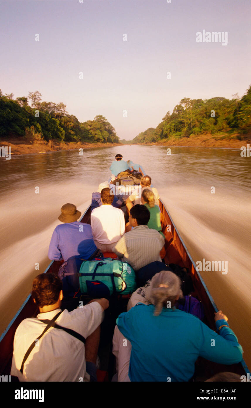 Longboat on river sarawak malaysia hi-res stock photography and images ...