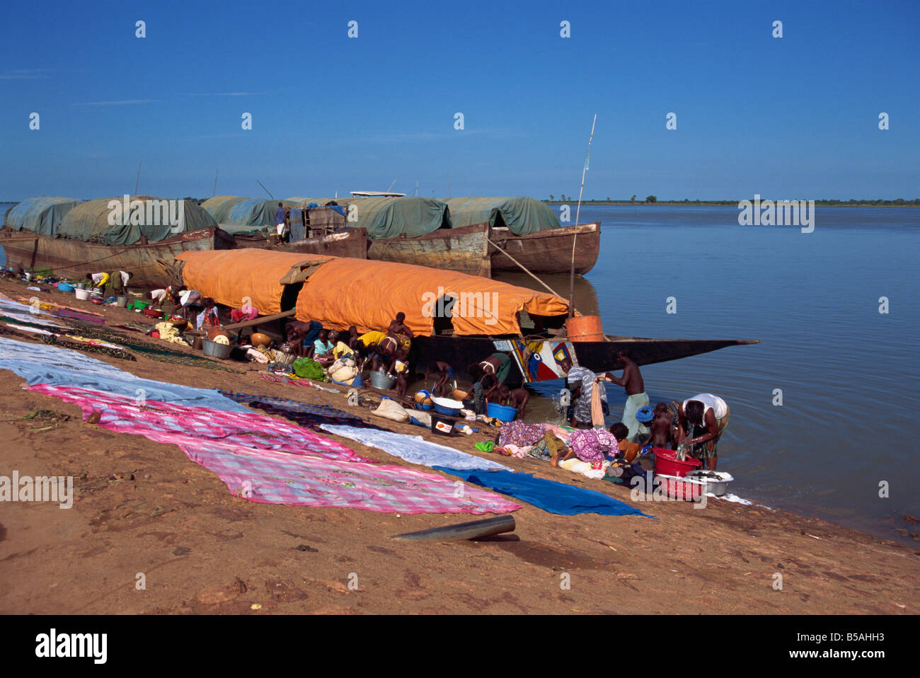 West africa mali niger river hi-res stock photography and images - Alamy