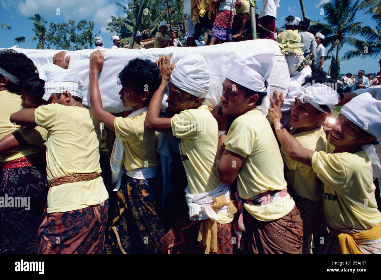Funeral procession Bali Indonesia Southeast Asia Asia Stock Photo - Alamy