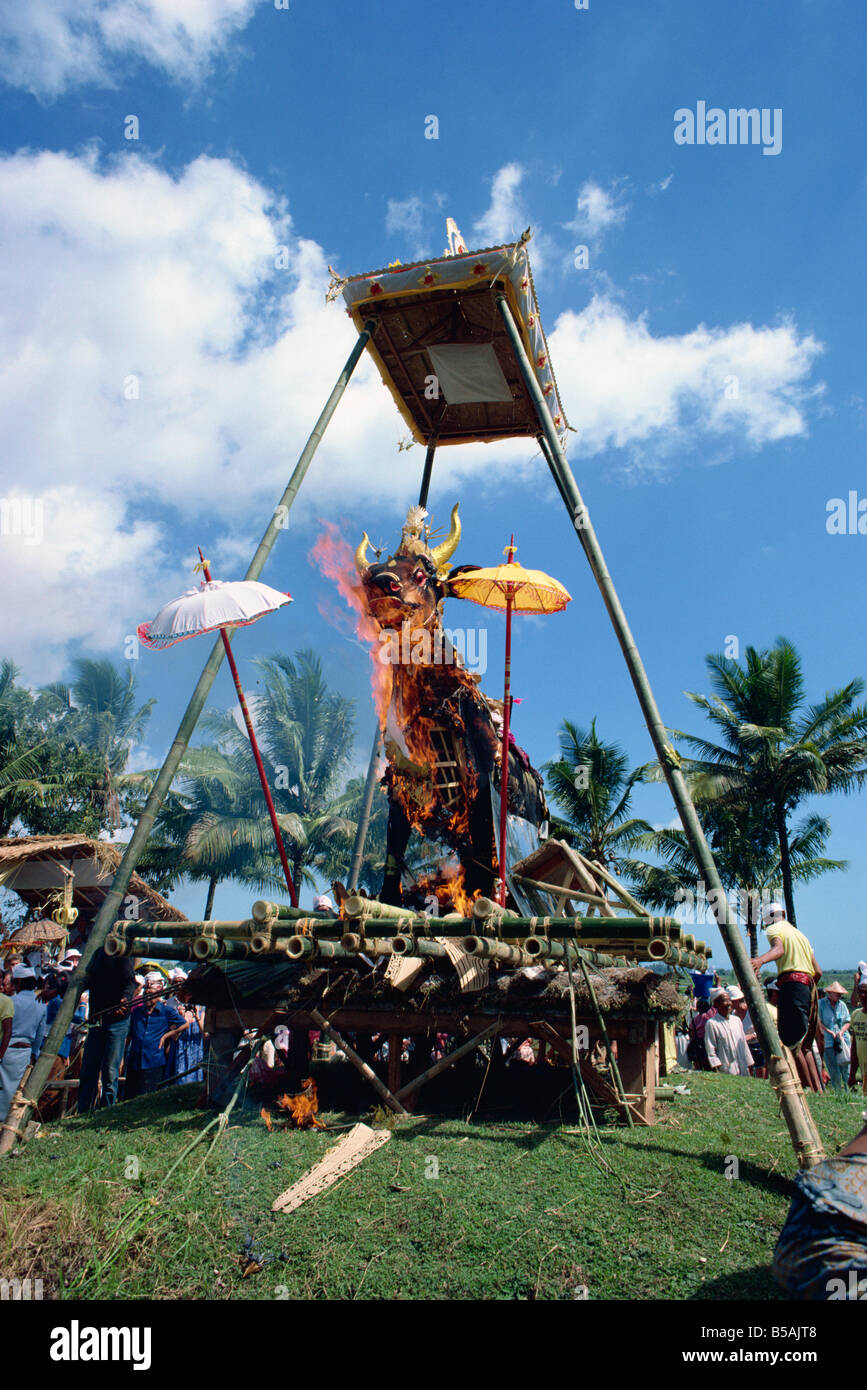 Cremation at funeral Bali Indonesia Southeast Asia Asia Stock Photo - Alamy