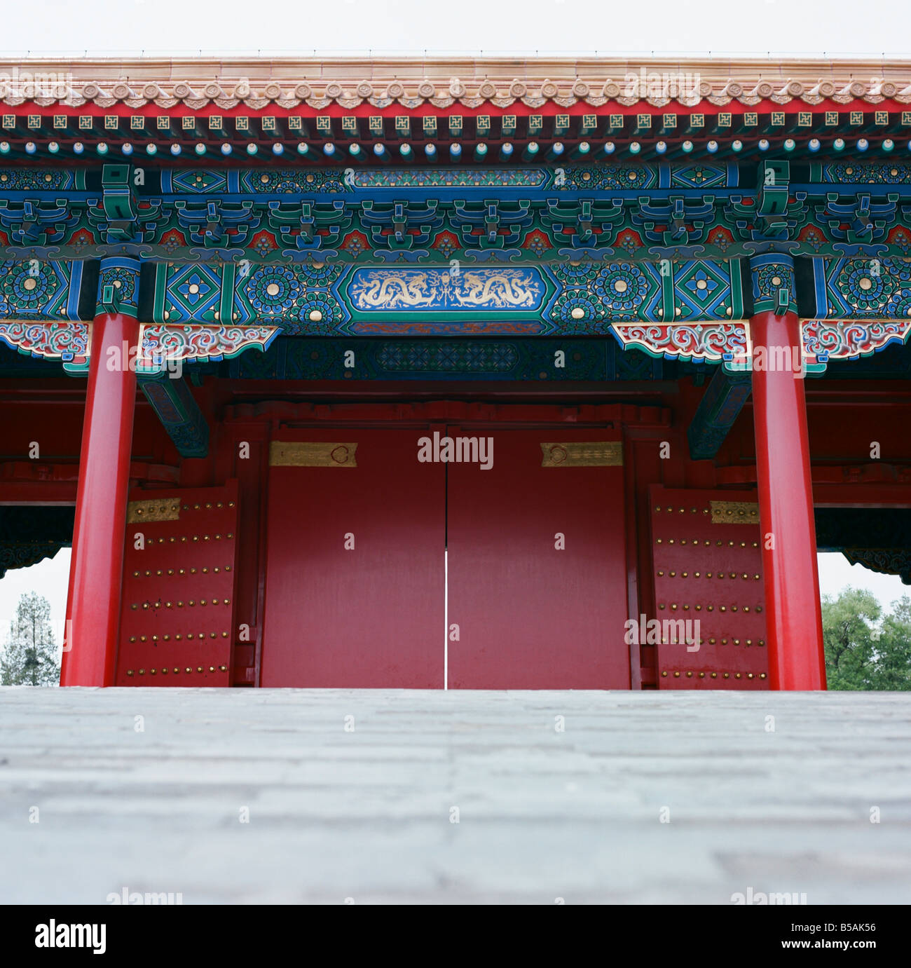 The Gates of Amiability (Xihe men) inside the Forbidden City, Beijing ...
