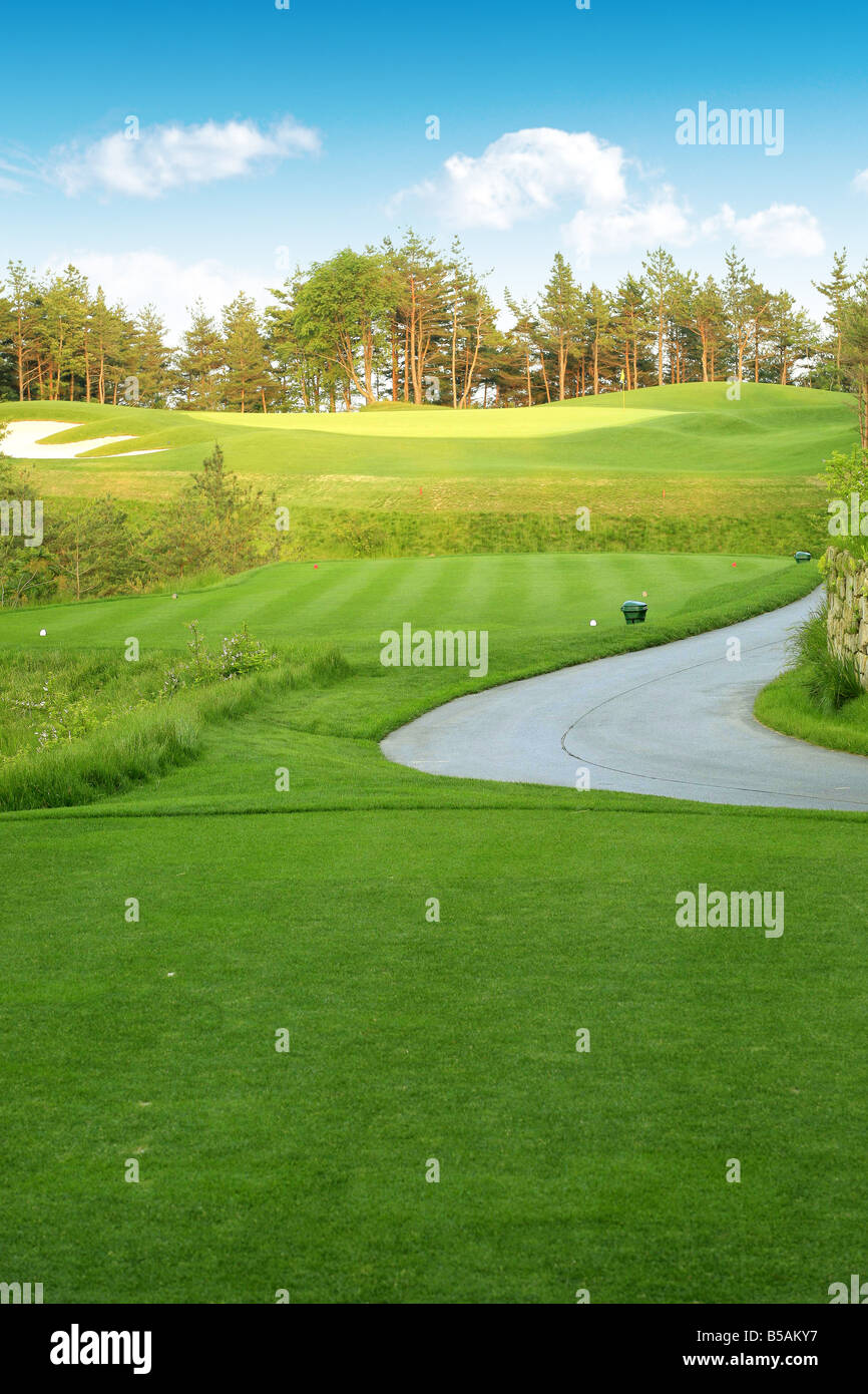 The earth course golf hi-res stock photography and images - Alamy