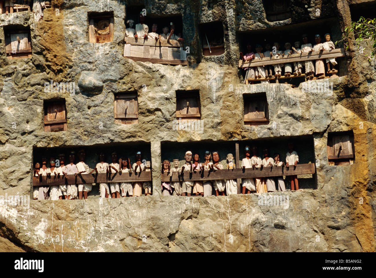 Lemo cliff tombs, Toraja area, Sulawesi, Indonesia, Southeast Asia ...