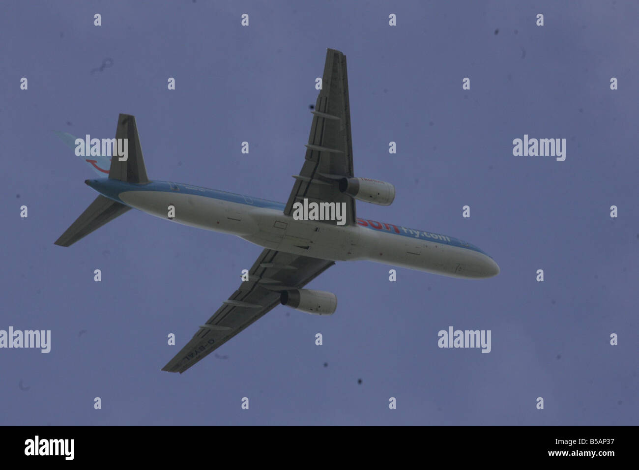 A Thomson aircraft taking off from Newcastle Airport Stock Photo - Alamy