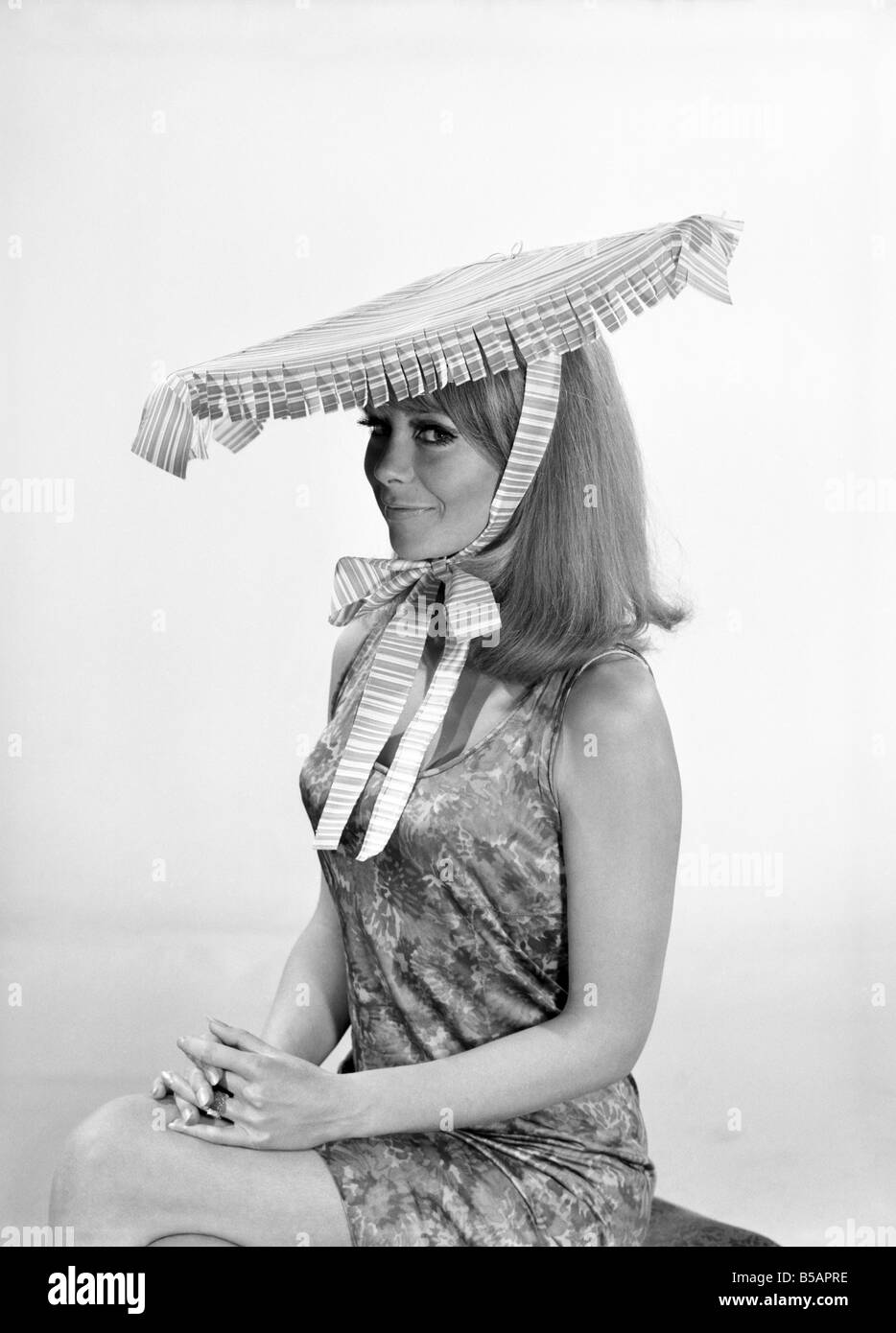 Clothing: Fashion: Hats. Woman wearing kite hat. Model: Marilyn ...