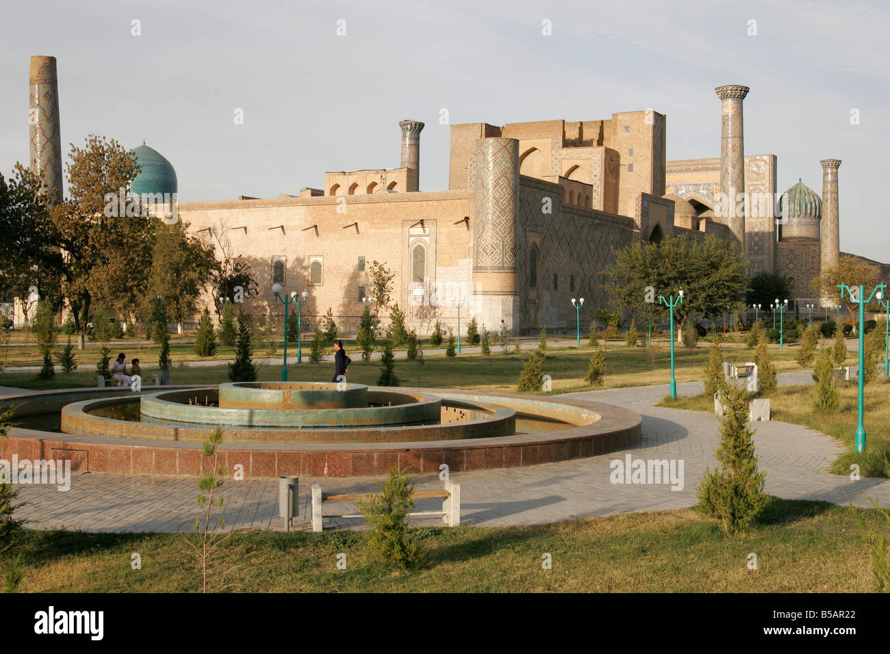 Samarkand registan square hi-res stock photography and images - Alamy