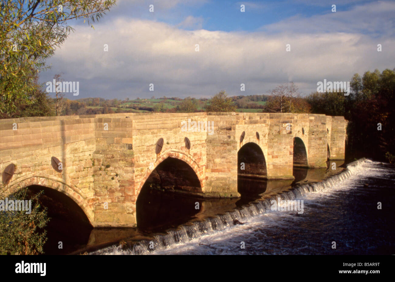 Old uttoxeter hi-res stock photography and images - Alamy