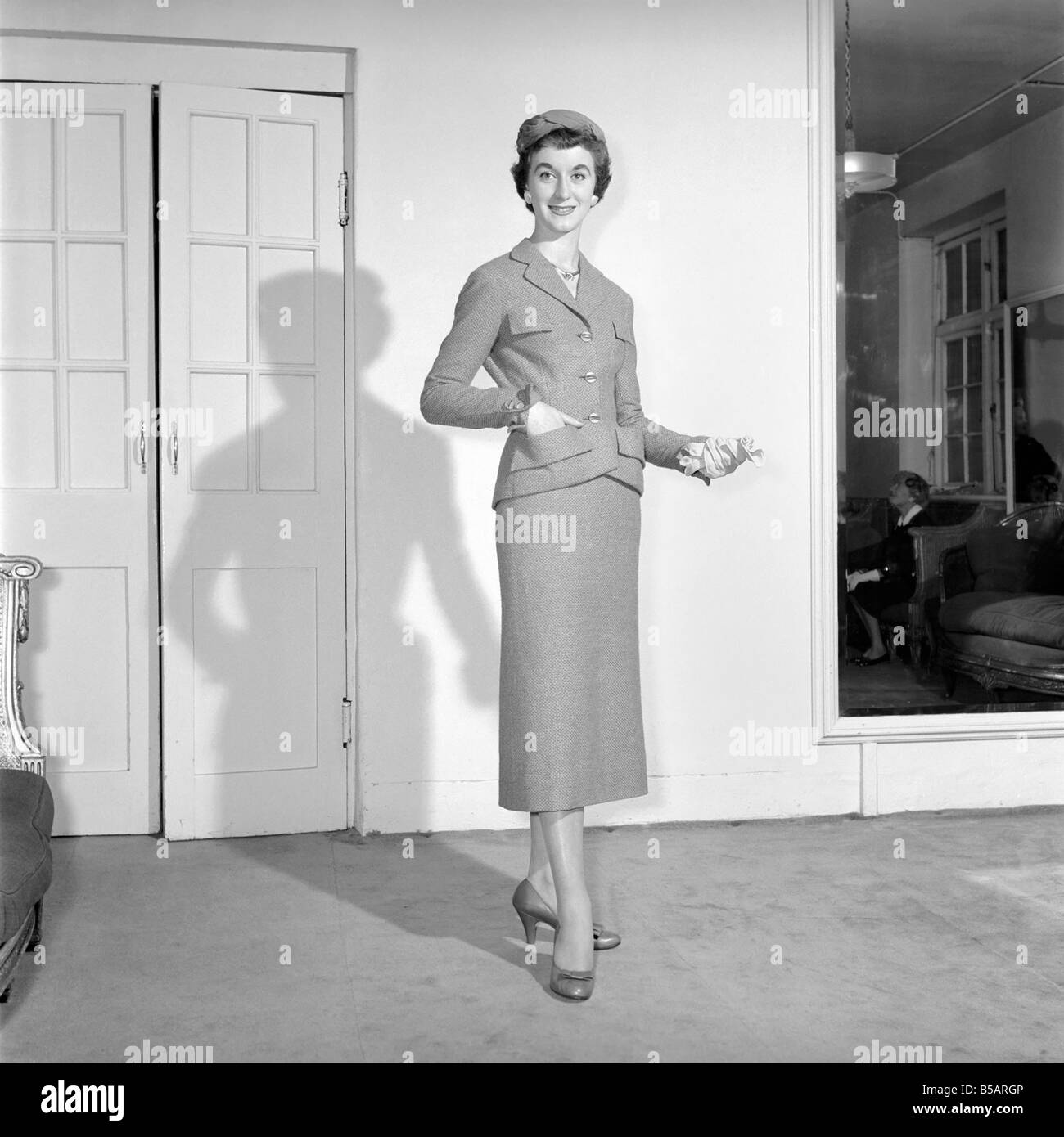 Clothing Fashions 1954: Mannequin modelling the latest twin set. 1954 ...