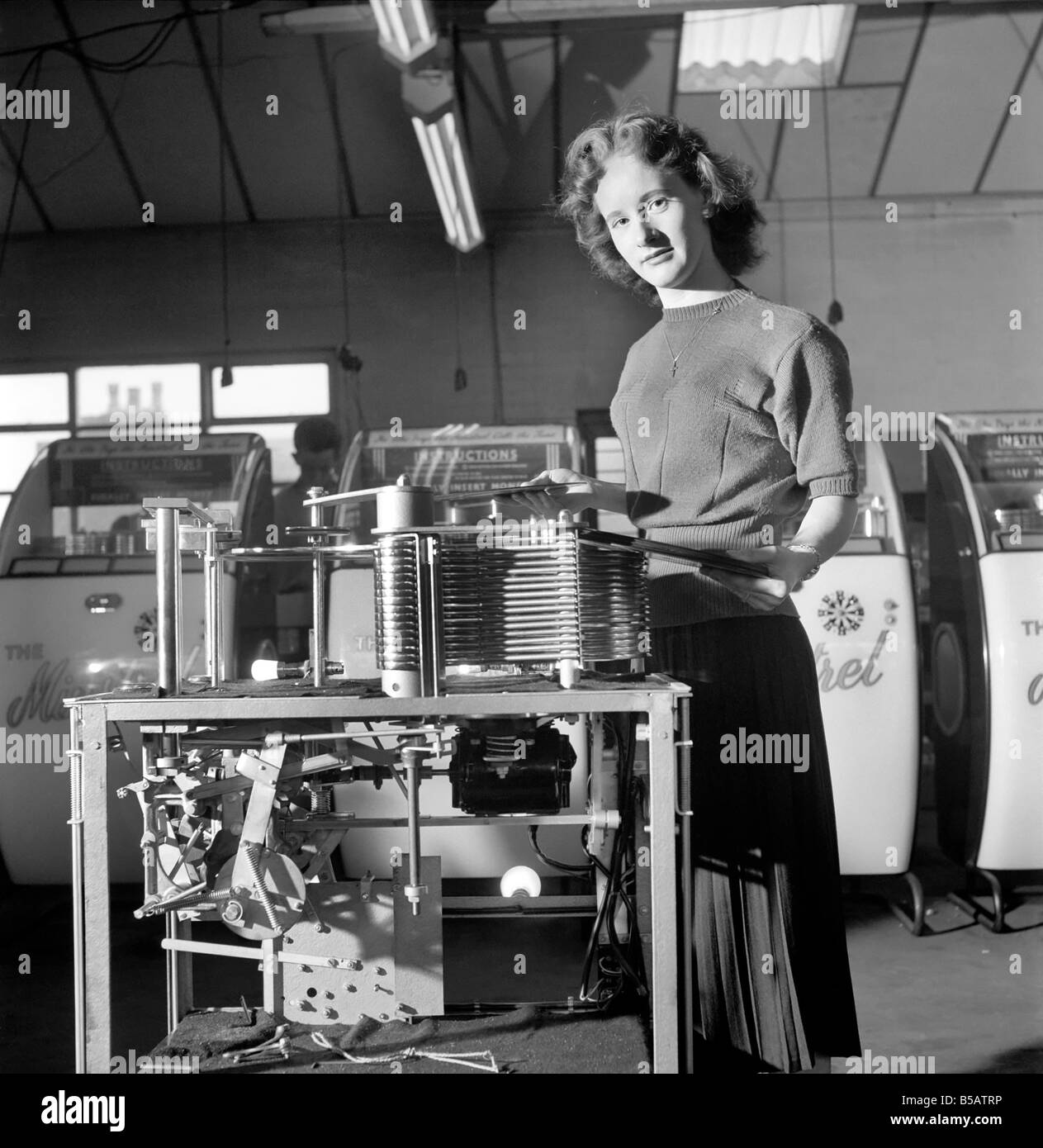 Jukeboxes hi-res stock photography and images - Alamy