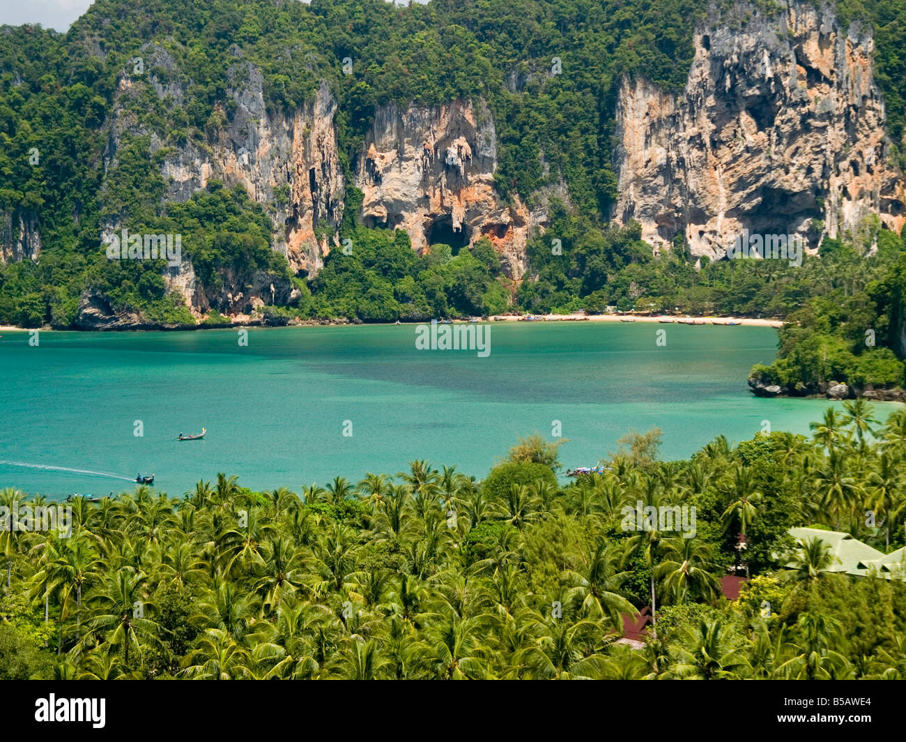 aerial view of beautiful Rai Leh Bay and Ton Sai beach in Krabi ...