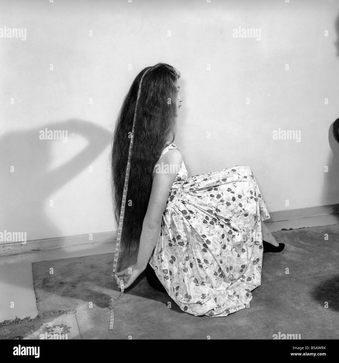 Fashion: Hair Styles: Judith Hoare seen here showing off her waist ...