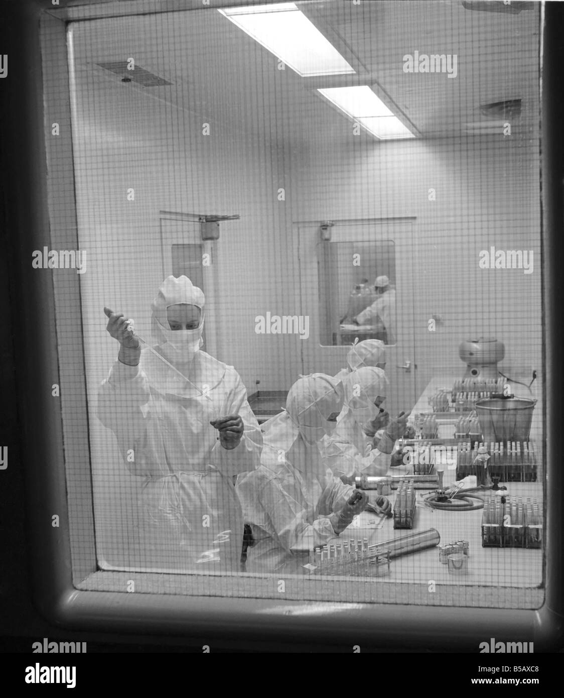 1960s medical lab Black and White Stock Photos & Images - Alamy