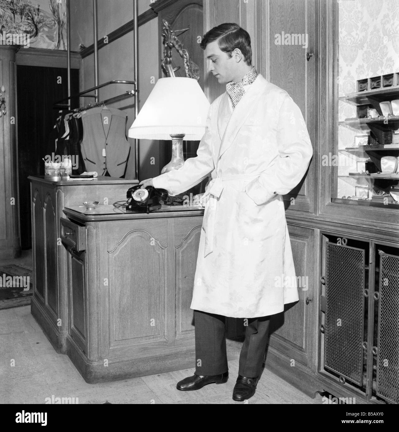 Men modelling the latest 1963 menswear design's in a Paris boutique ...