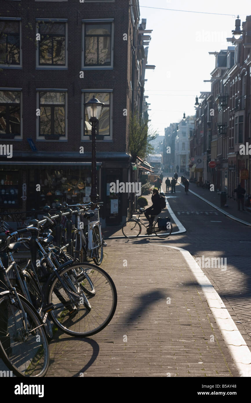 Early morning scene hi-res stock photography and images - Alamy
