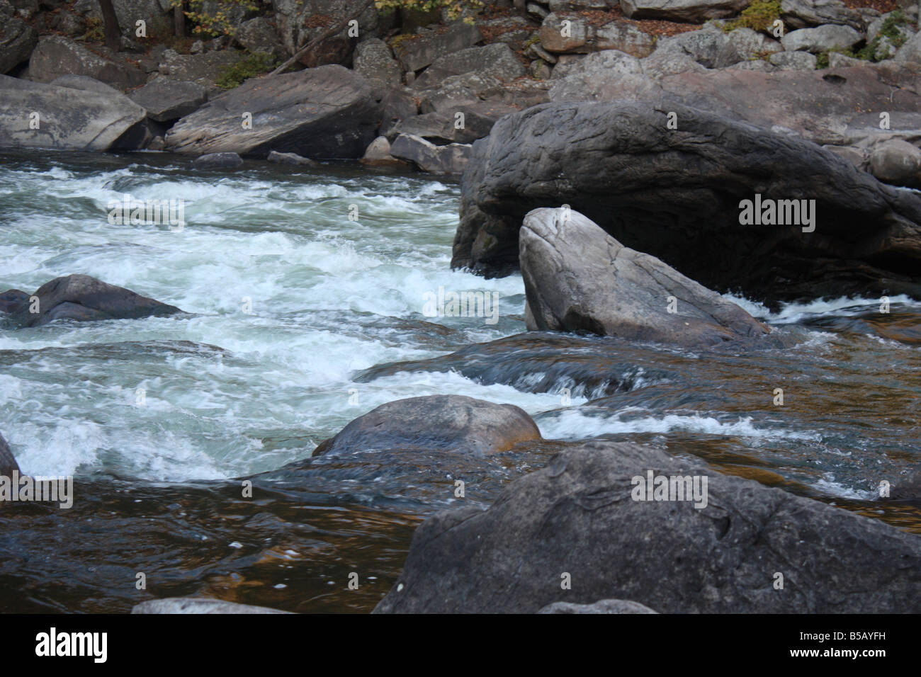 White water rocks hi-res stock photography and images - Alamy