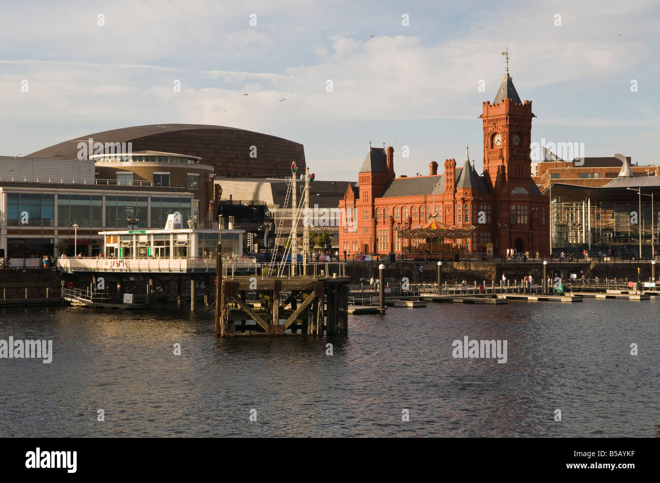 Cardiff bay redevelopment hi-res stock photography and images - Alamy