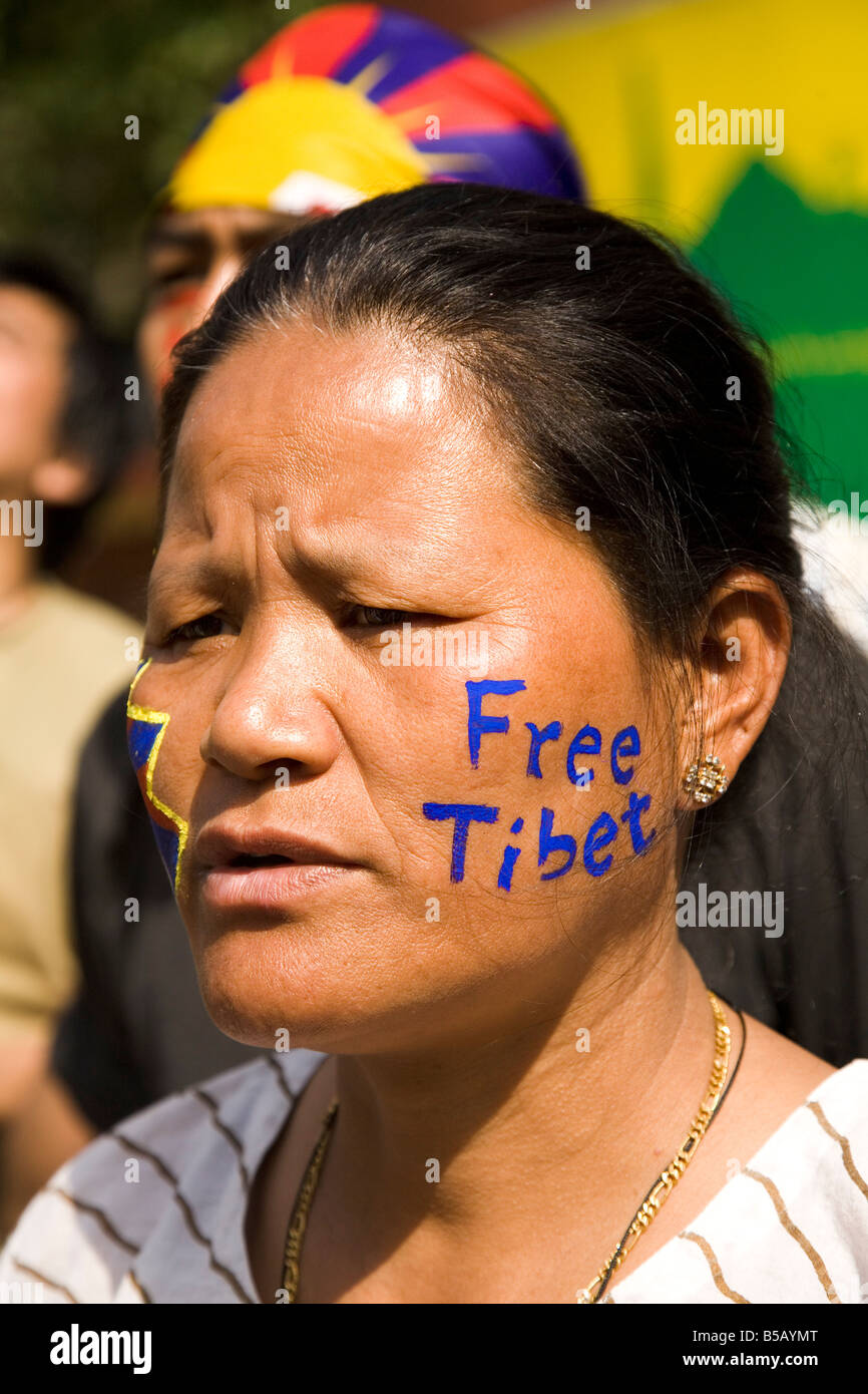 Free tibet hi-res stock photography and images - Alamy